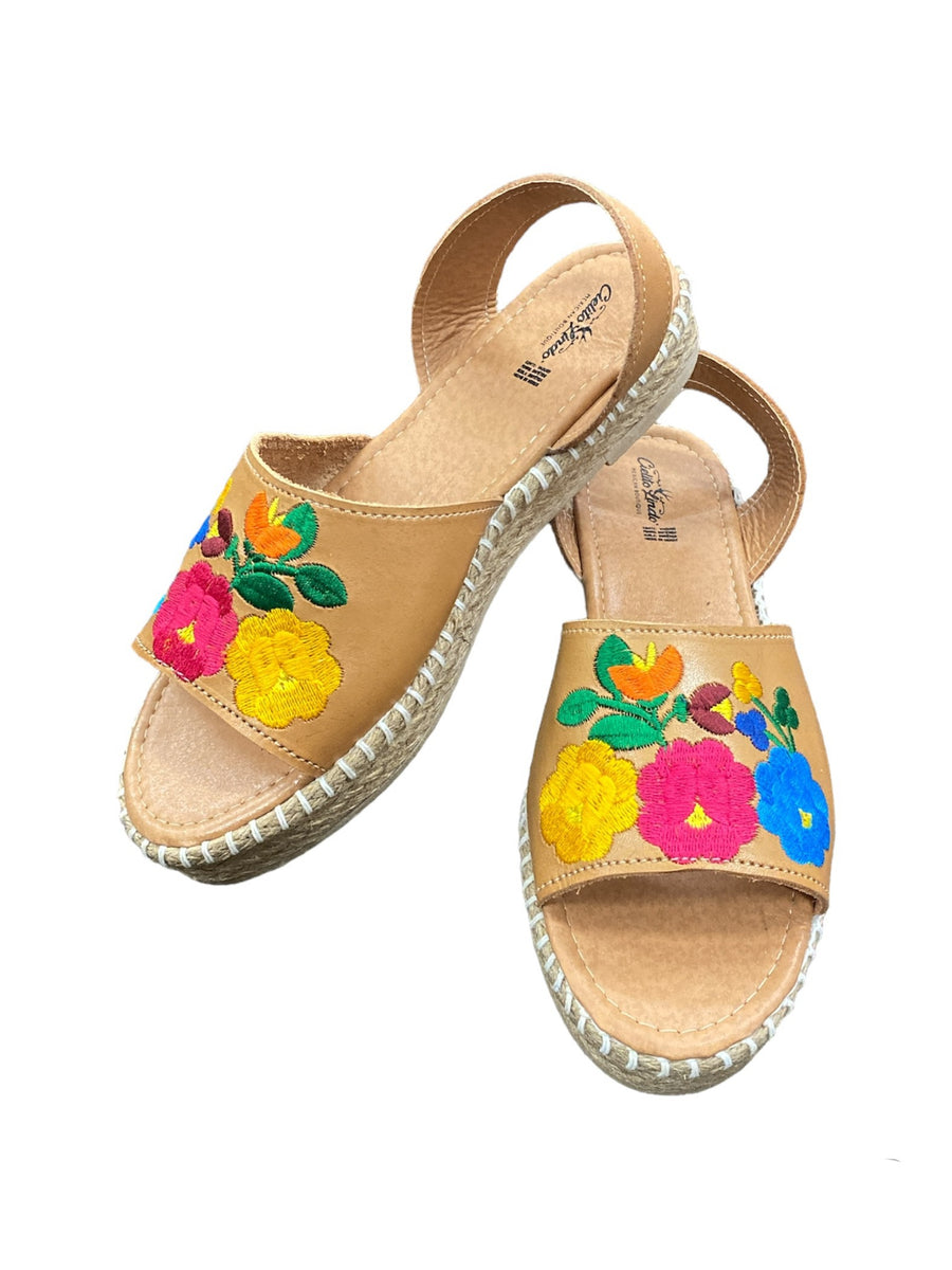 Tan Leather Embroidered Sandals – Cielito Lindo